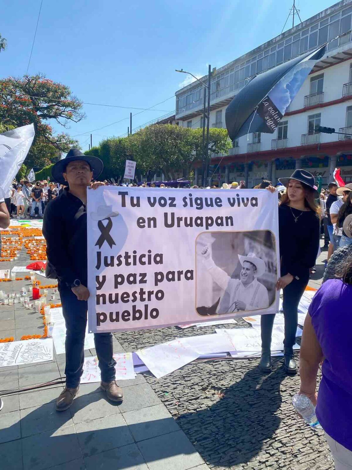 Caso Carlos Manzo: Miles marchan en Uruapan para exigir justicia - Ruido en la Red